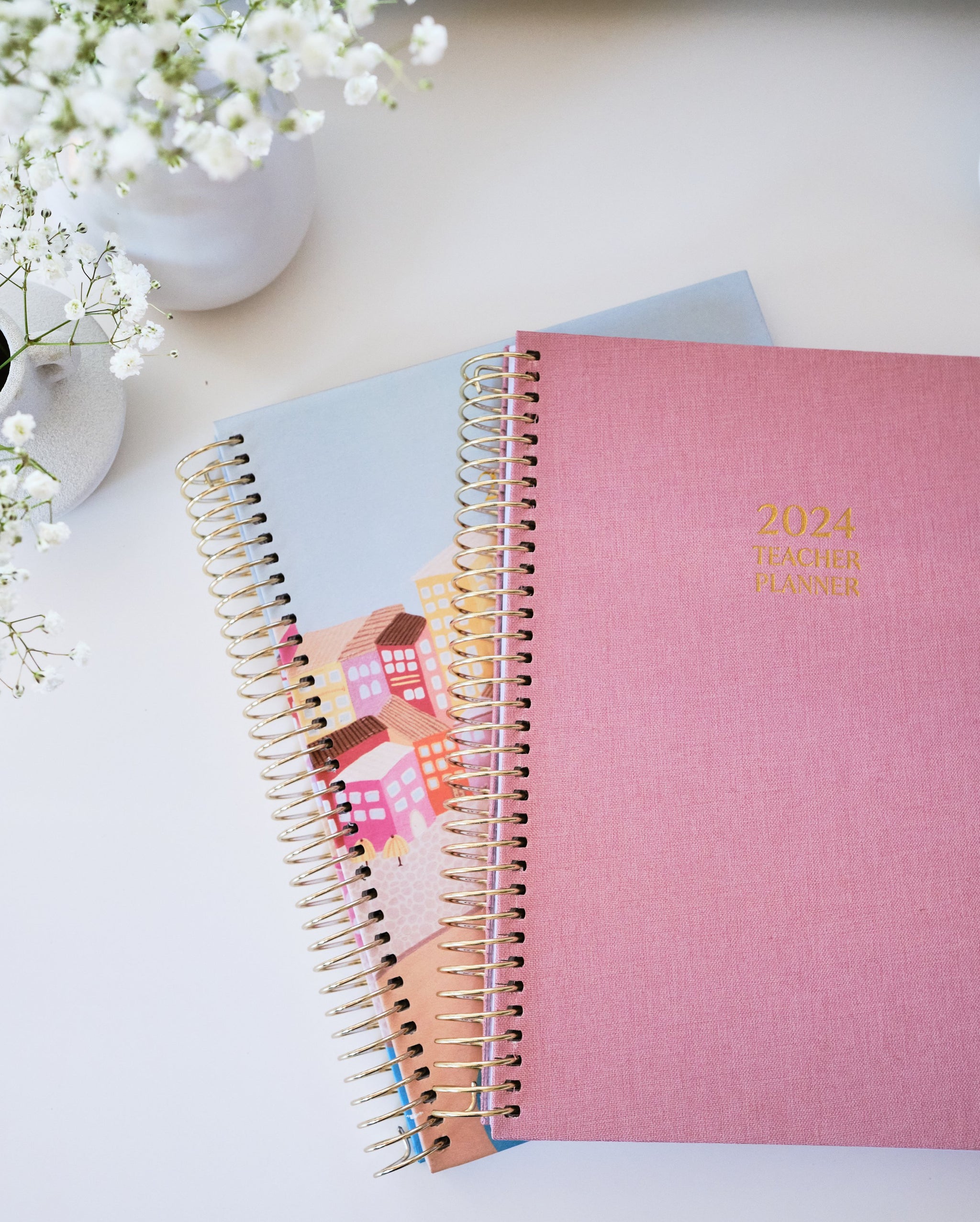 Discover Your Ideal Teacher Planner Layout for 2024: Weekly vs Daily